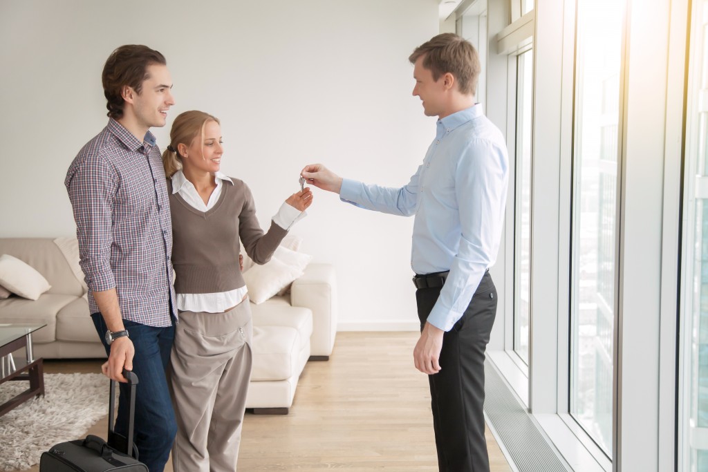 Boost Tenant Satisfaction by Avoiding These Four Things - Emma Cooper